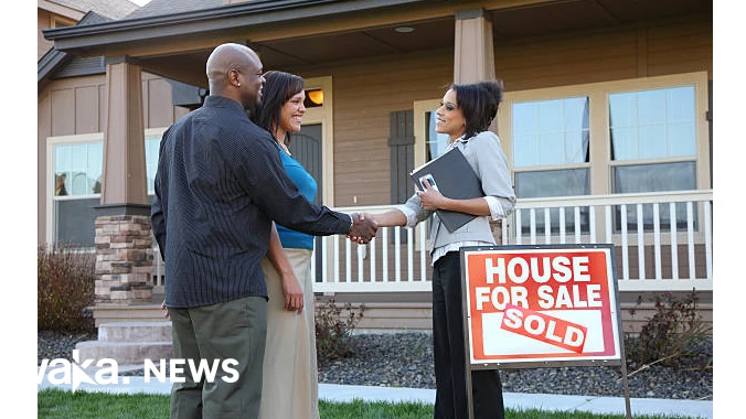 What is a Registered Estate Agent?